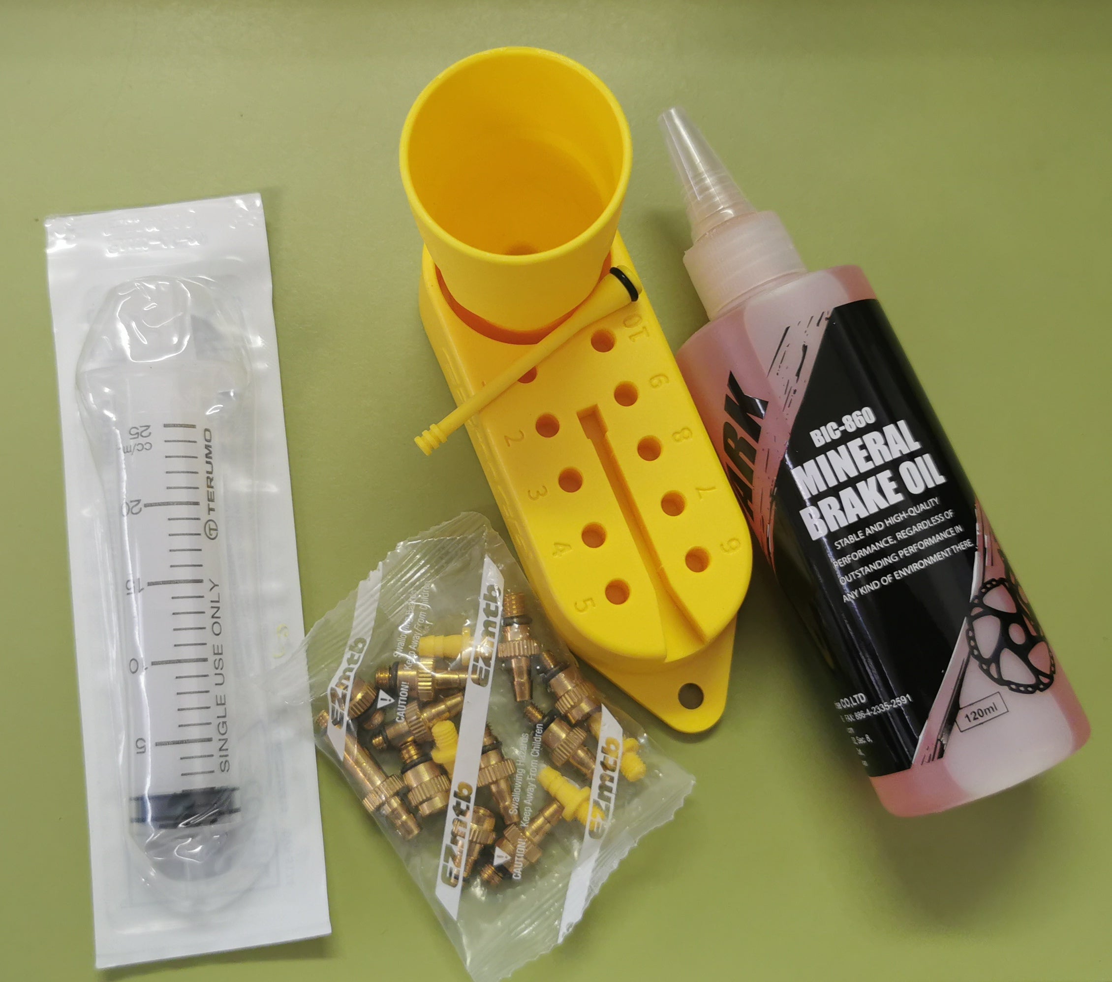 Universal bleed kit – escoozzi